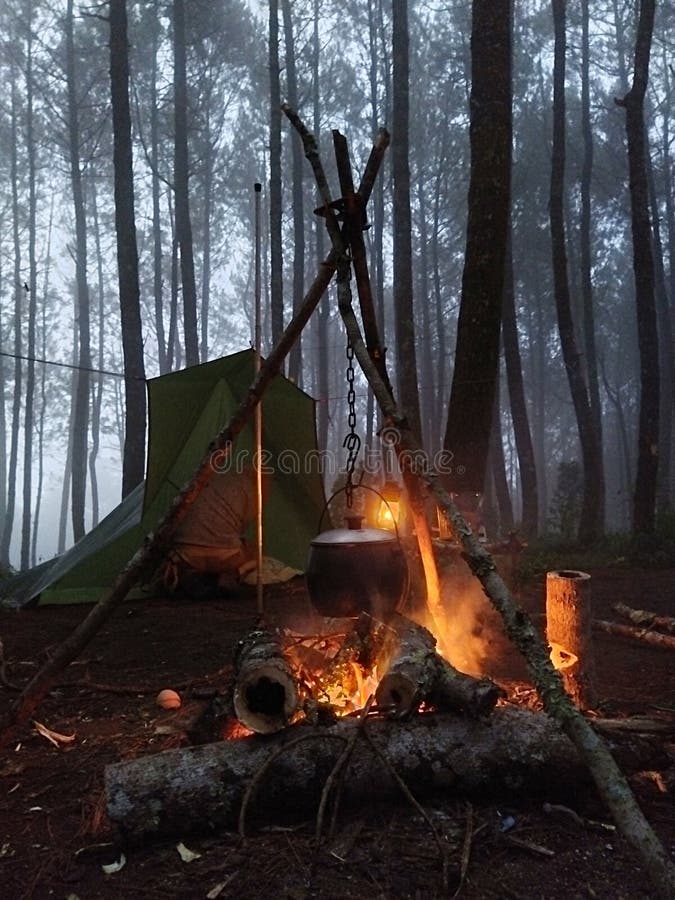 Boiling Water with Bushcraft Style Bon Fire Stock Image - Image of ...