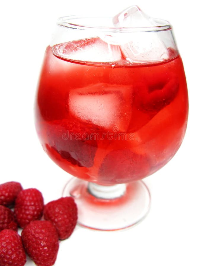 Cocktail De Punch Aux Fruits Rouges à La Framboise Image stock - Image ...