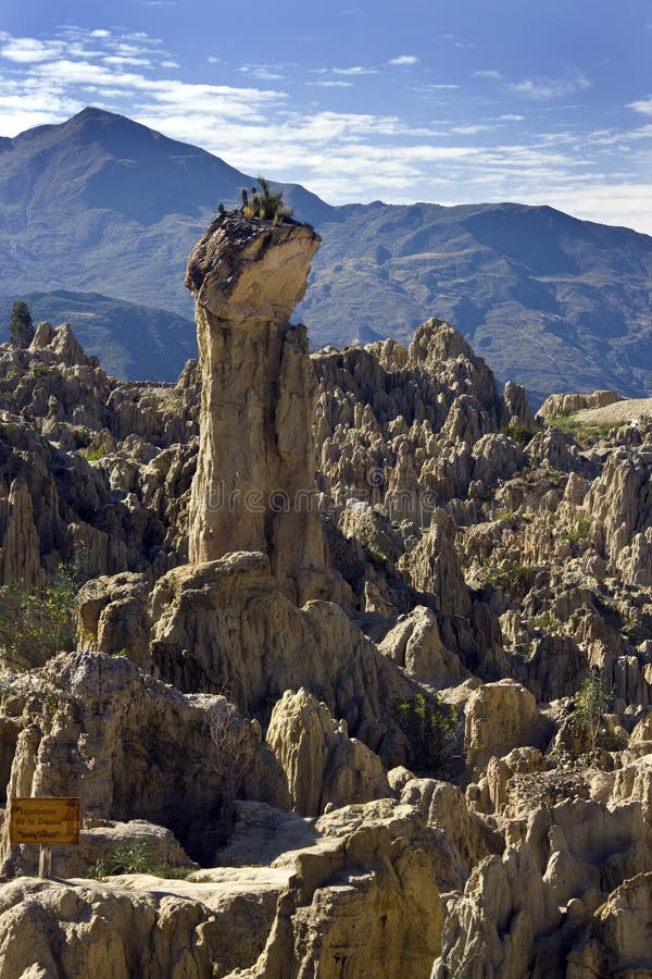 Bolívia - La Paz - Vale Da Lua Foto de Stock - Imagem de marco, turismo ...