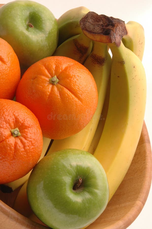 Bol de fruit photo stock. Image du organique, fruits, rapide - 420088