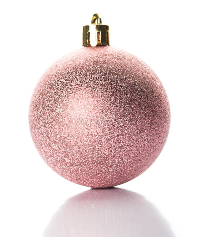 Close-up Cor-de-rosa Da Bola E Do Ouropel Do Natal, Isolado Imagem de ...