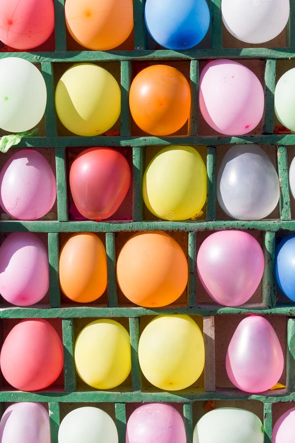 Bolas Coloridas Para Dentro Transparentes Como O Fundo Foto de Stock ...