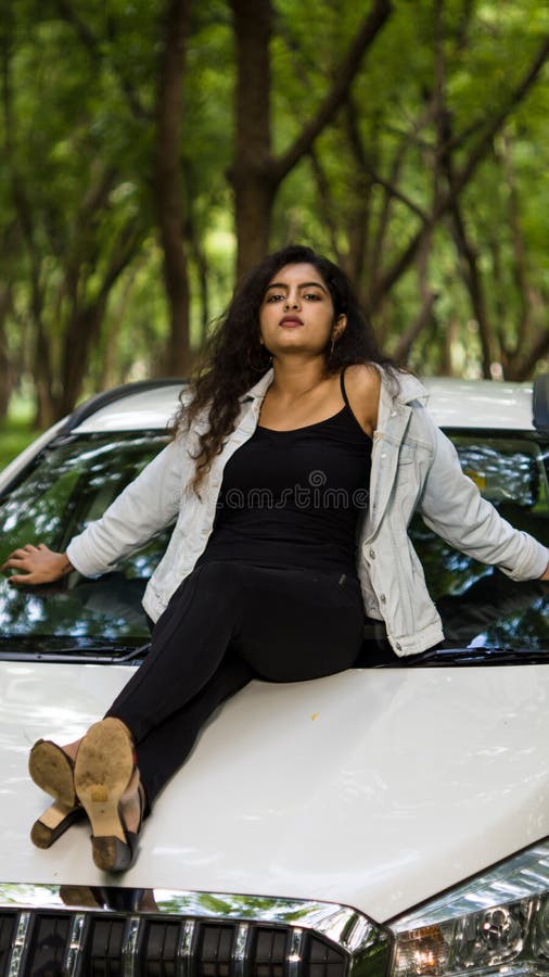 Bold model stock image. Image of brunette, fashionable - 196686559