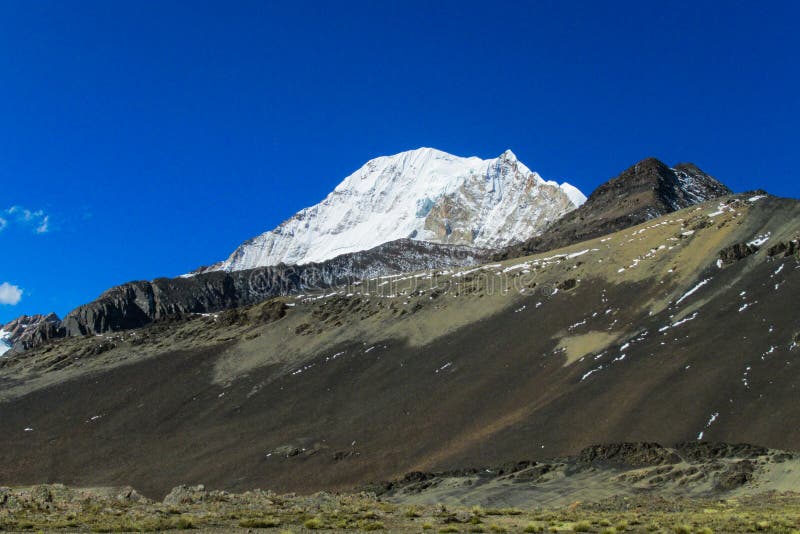 Bolivia Andes Snow Covered Mountain Stock Image - Image of high, mount ...
