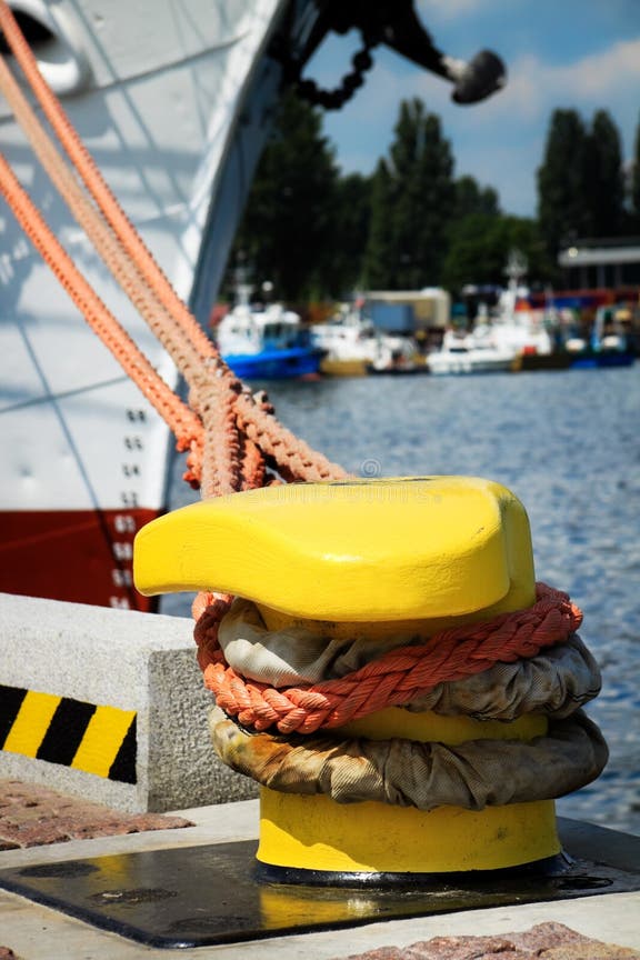 Bollard Securing Ship with Line Stock Image - Image of strong, mooring ...