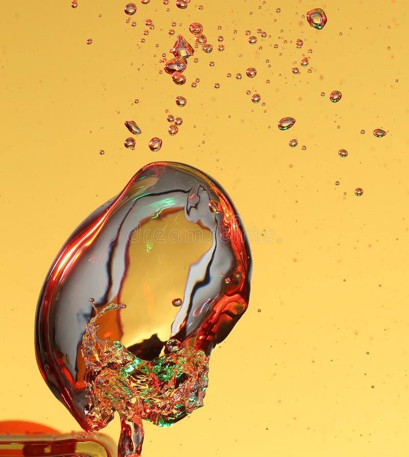 Bolle Di Aria Che Aumentano in Acqua Fotografia Stock - Immagine di ...