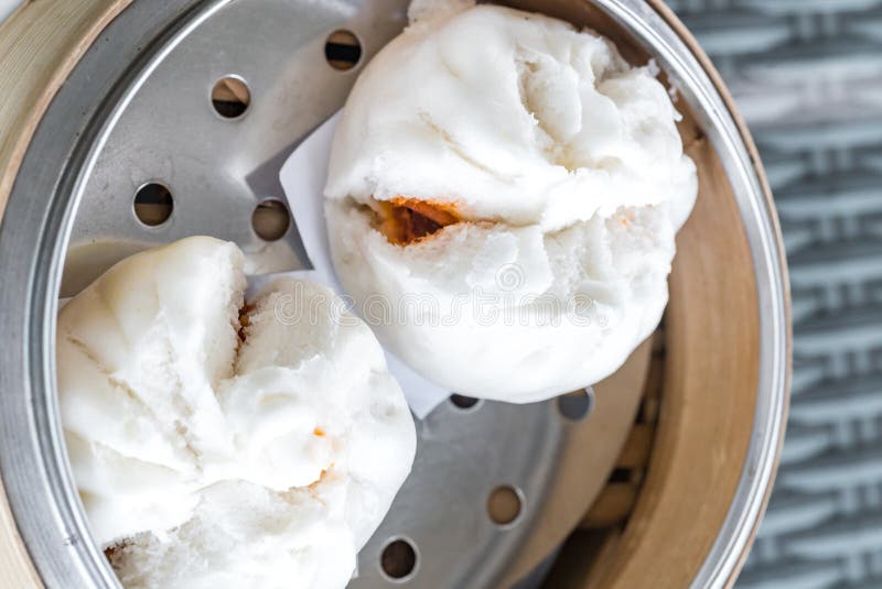 Bollo Chino Del Cerdo Del Bbq Del Dim Sum Imagen de archivo - Imagen de ...