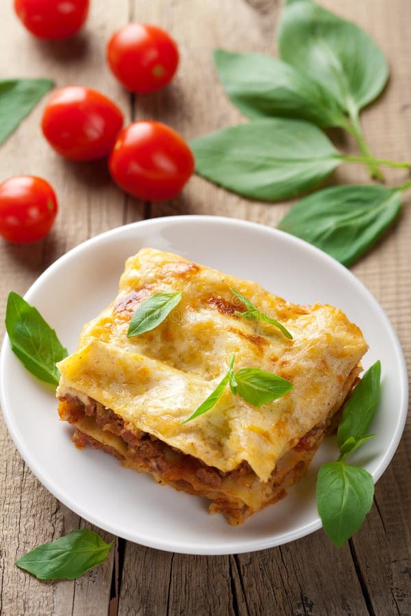 Lasagna Bolognese with Beef, Cheese and Tomato Sauce Arkivfoto - Bild ...
