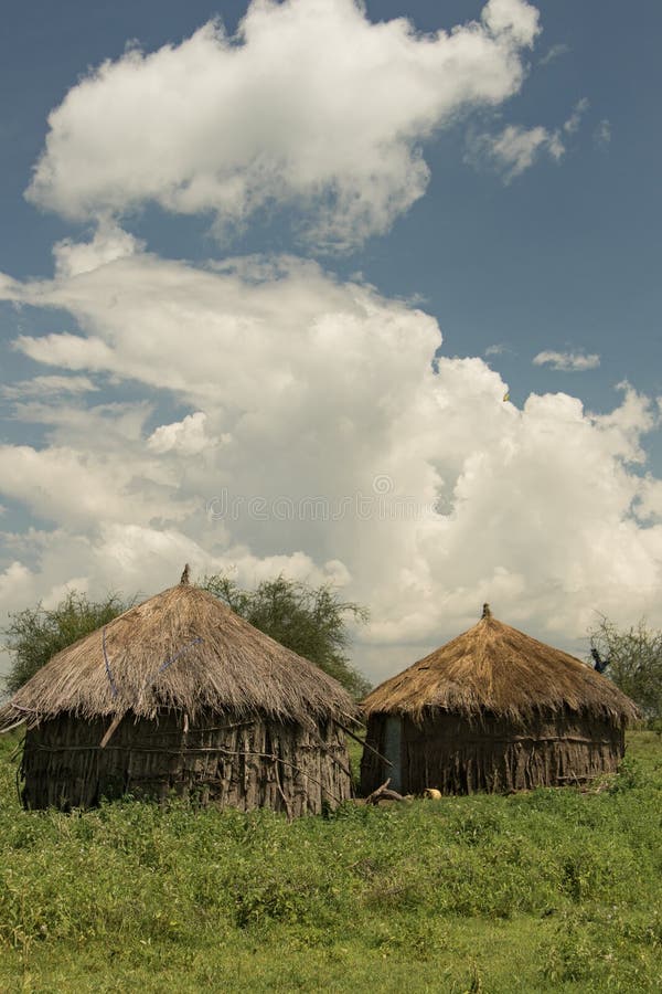Boma on the Sereingheti stock photo. Image of boma, shelter - 68649860