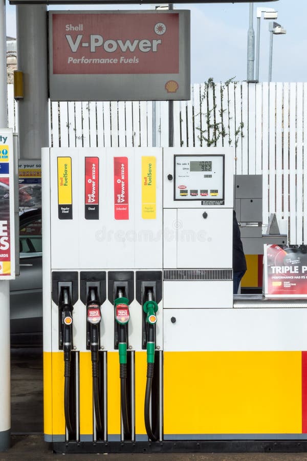 Bomba Do Posto De Gasolina De Shell Imagem de Stock Editorial - Imagem ...