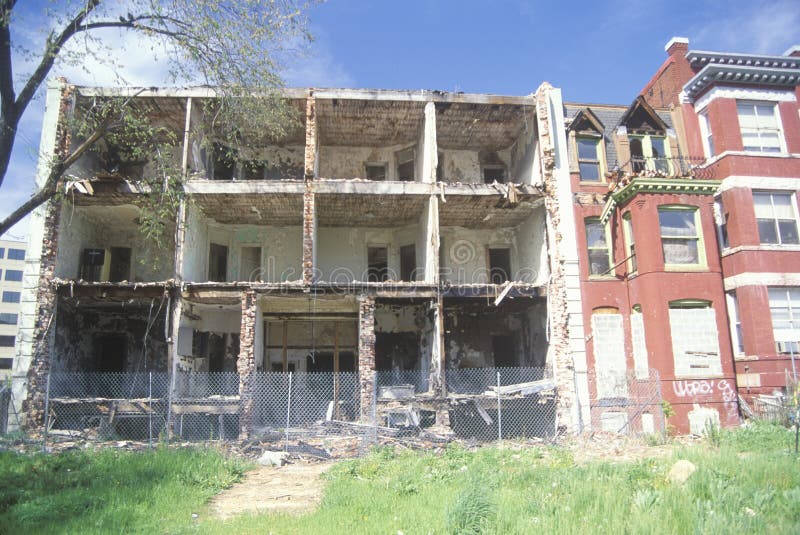 Abandoned Apartment Building in Ghetto, South Bronx, New York Editorial ...