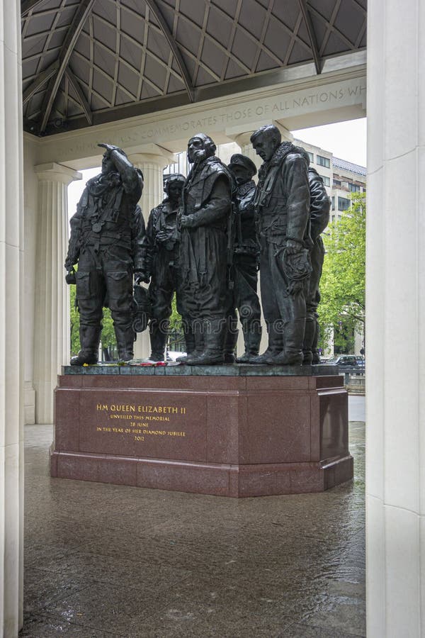 Bomber Command Memorial, London, UK Editorial Image - Image of diamond ...