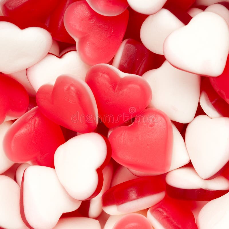 Bonbons en forme de coeur image stock. Image du rouge - 12575561