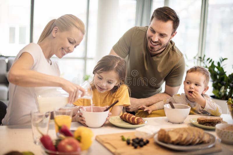Families Who Cook Together, Enjoy Their Food Even More Stock Photo ...