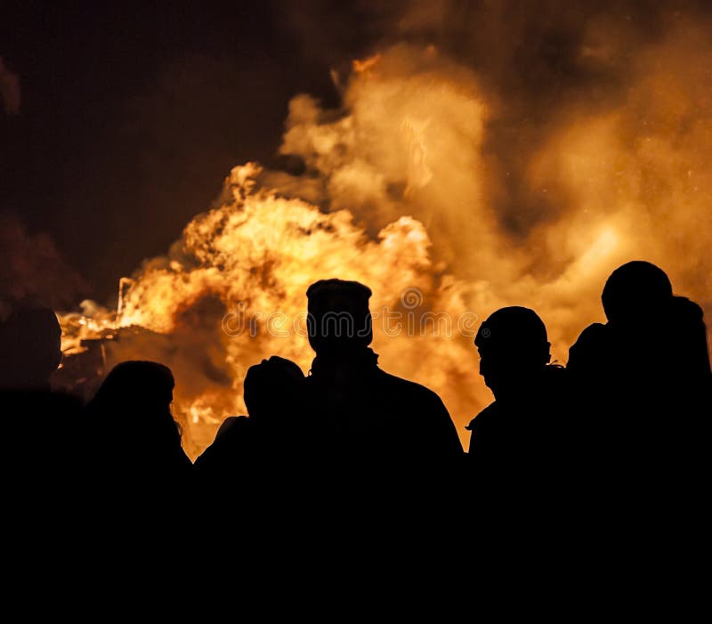 Bonfire Crowd stock image. Image of fire, party, flames - 31807159