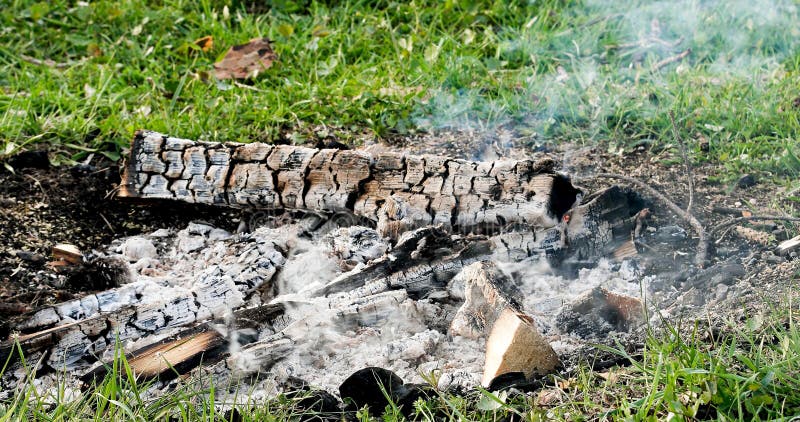 Bonfire, Embers Smoldering in the Fire. Evening Stock Photo - Image of ...