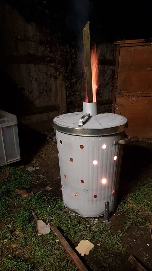 Bonfire stock image. Image of smoke, fire, bonfire - 131072151