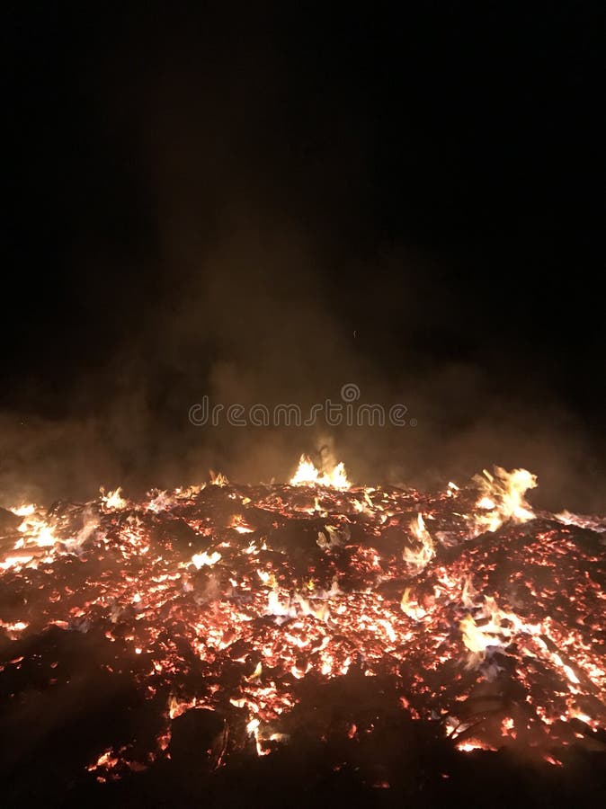 Bonfire stock photo. Image of smoke, night, bonfire - 118692090