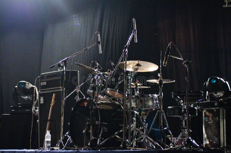 Bonobo s drum set editorial image. Image of instruments - 21531510