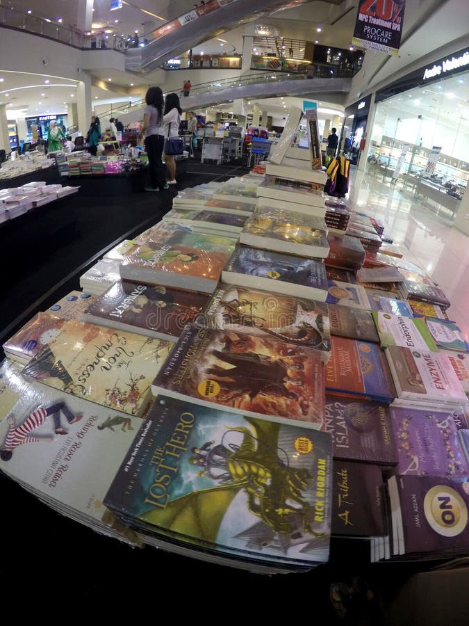 Book bazaar editorial image. Image of java, solo, shopping - 51529815