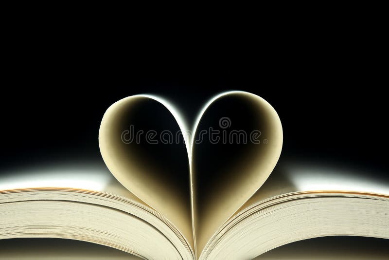 Book in the Shape of a Heart Stock Image - Image of romance, story ...