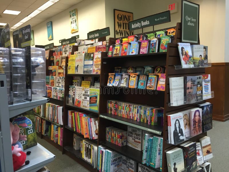 Book store interior editorial image. Image of novel, shelves - 66324010