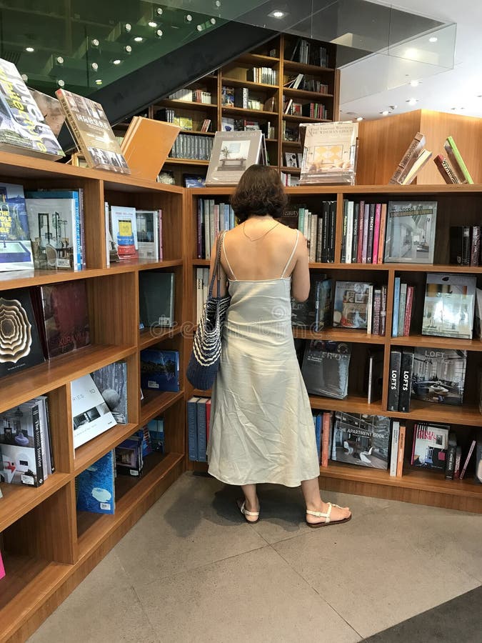 Book Store editorial image. Image of bookshelf, books - 27174705