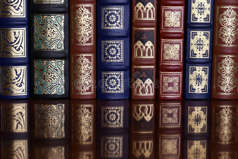 Books on the Shelf of a Library Stock Image - Image of textura ...