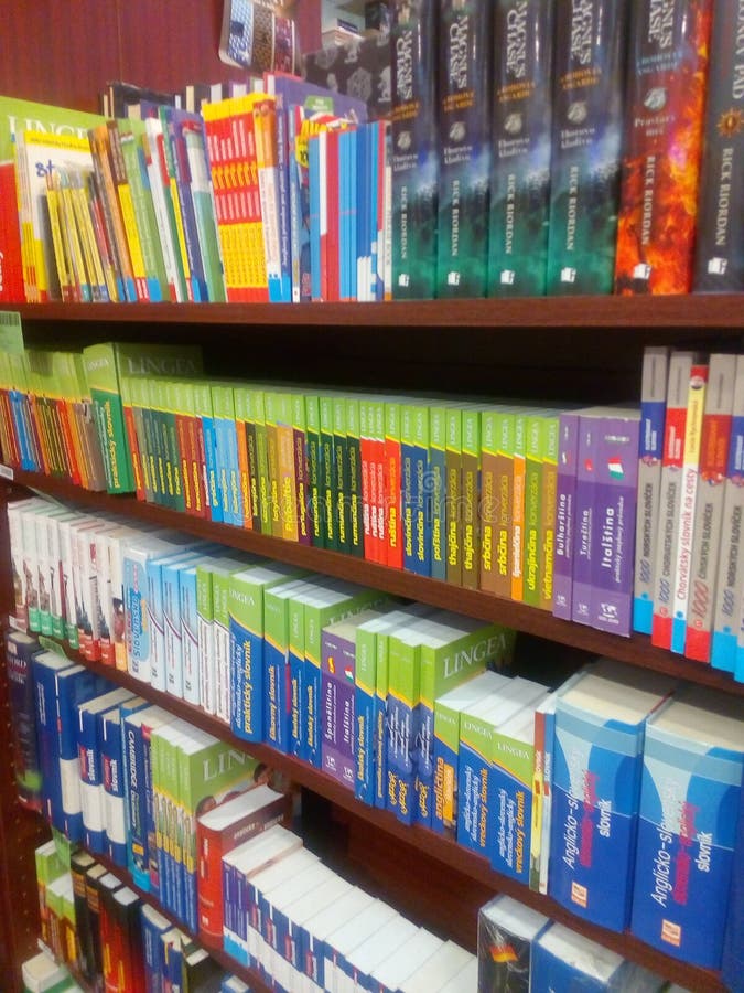 Books store editorial stock image. Image of shelves - 108199264