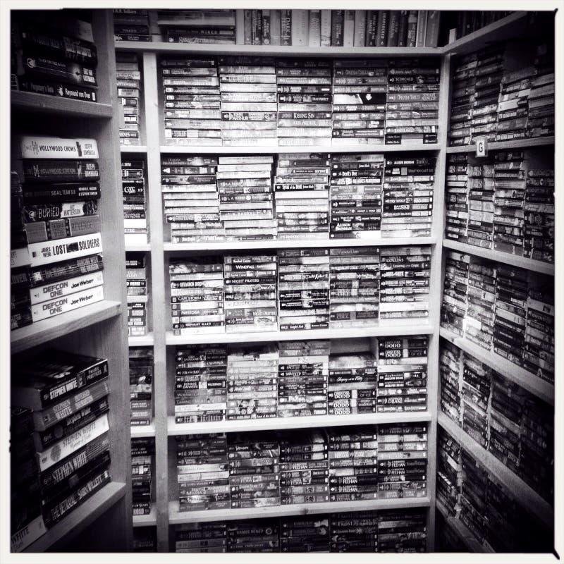 Bookstore editorial photo. Image of shelves, order, bookshelf - 43549091