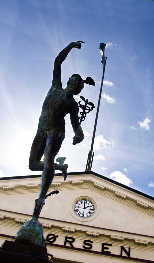 Booming stock market editorial stock image. Image of boom - 8869549