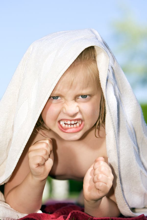 Boos stock foto. Image of vuist, frustratie, buiten, emotie - 9558028