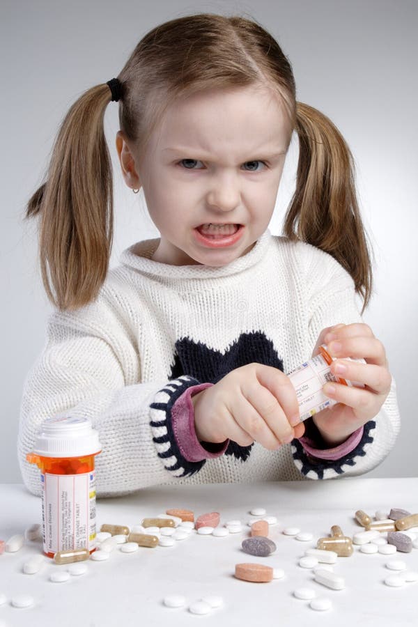 Boos gezicht stock afbeelding. Image of gekrenkt, peuter - 4979917