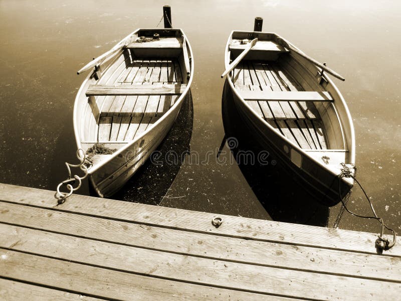 Boot auf dem See (11) stockfoto. Bild von boot, ruhig - 29848464