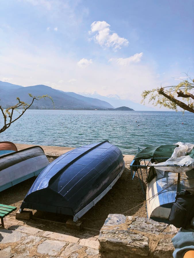 Boot Auf Dem Strand in See Ohrid Macedonia Stockbild - Bild von ...