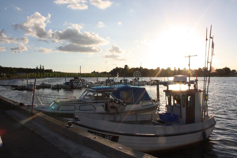 Boote Im Hafen Bild. Bild: 82988177