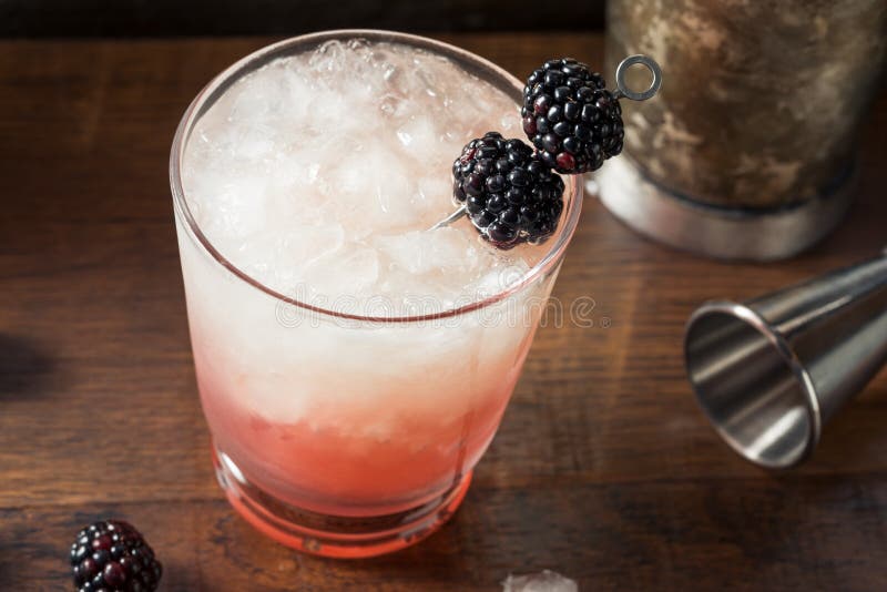 Boozy Blackberry Bramble Gin Cocktail Stock Image - Image of refreshing ...