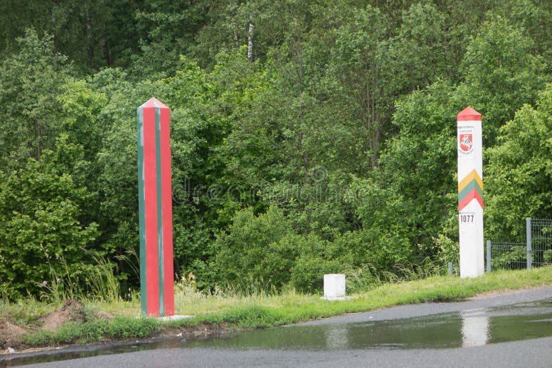 Border Crossing between Belarus and Lithuania Editorial Stock Image ...