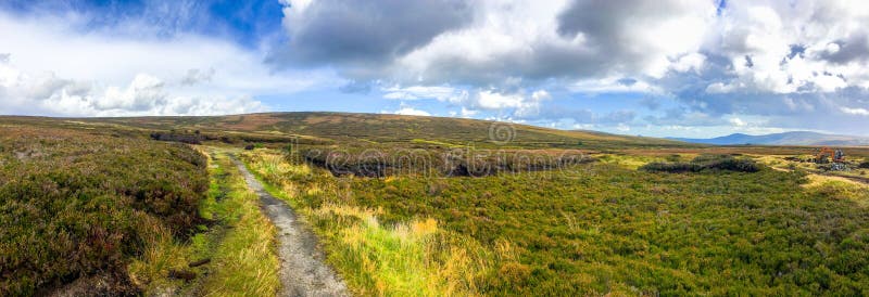 Boreen or Laneway in the Wicklow Mountains. Stock Photo - Image of ...