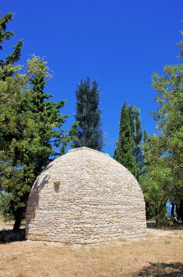 Borie stock image. Image of igloo, gordes, village, stones - 32361137