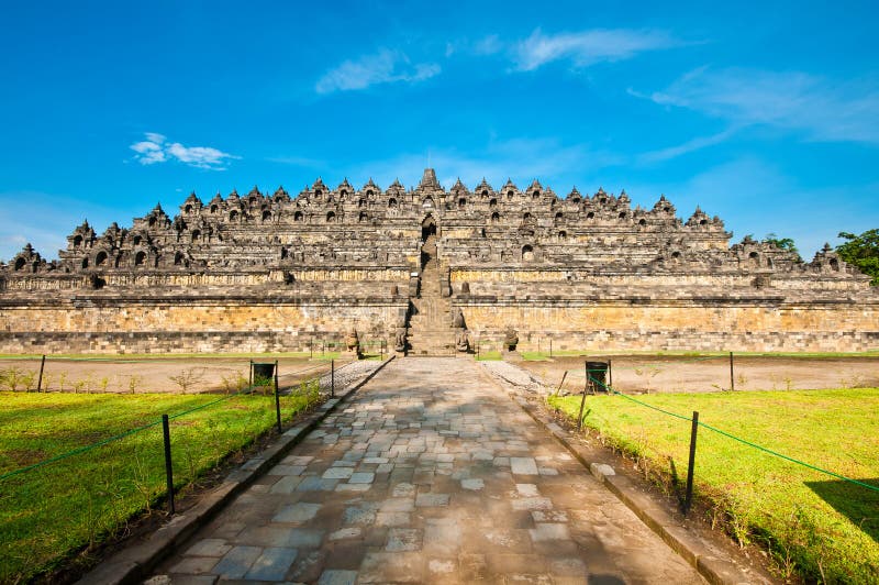 Borobudur-Tempel Nahe Yogyakarta Stockbild - Bild von indonesien ...