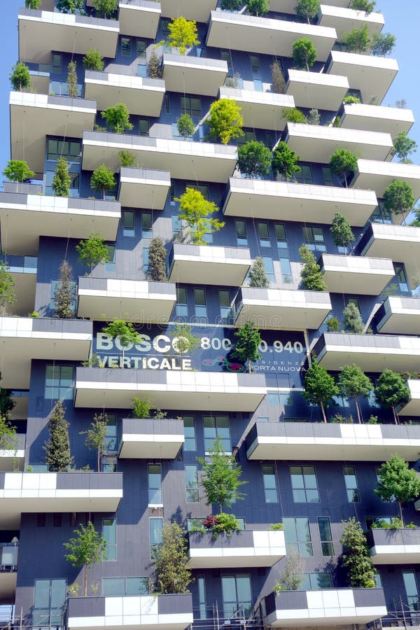 Bosco Verticale editorial photography. Image of milan - 44134687