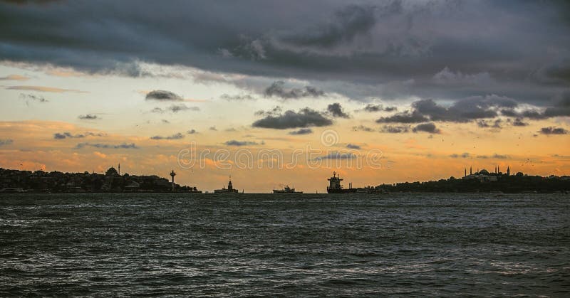 Bosphorus at Sunset stock image. Image of shot, istanbul - 118223983