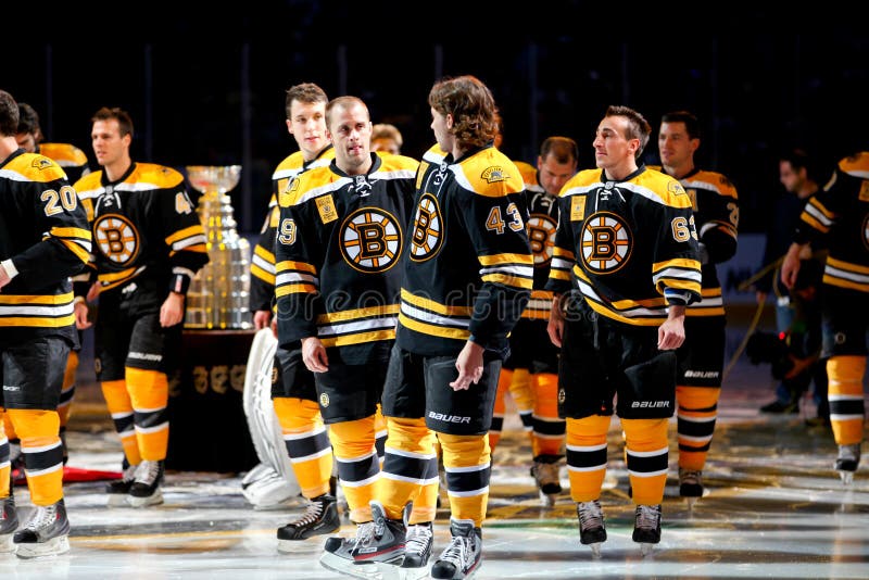 Boston Bruins players editorial photo. Image of stanley - 22368786