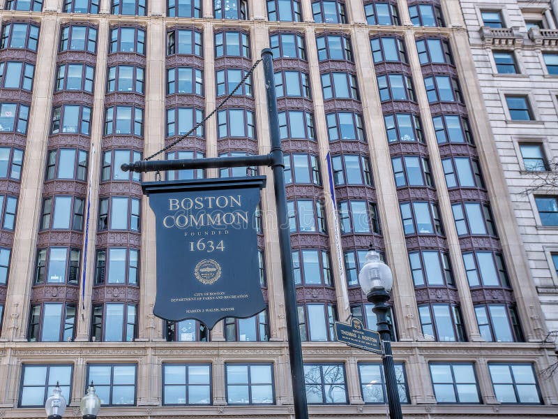 Boston Common Sign editorial stock image. Image of boylston - 242416299