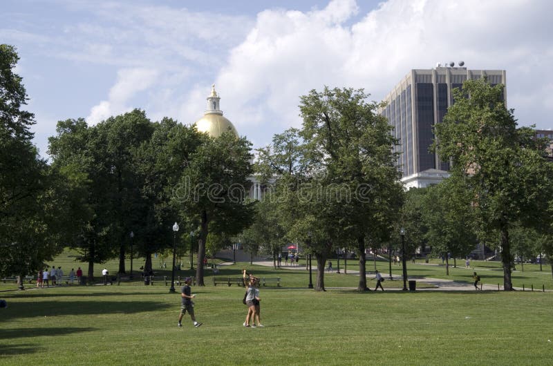 Boston commons summer view editorial photo. Image of common - 121764196