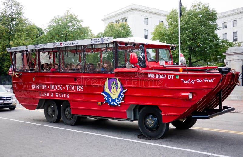 Boston Duck Tours editorial image. Image of amphibious - 21622890