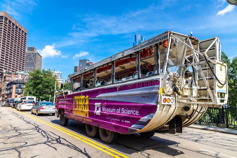 Boston Duck Tours editorial image. Image of sightseeing - 201439610