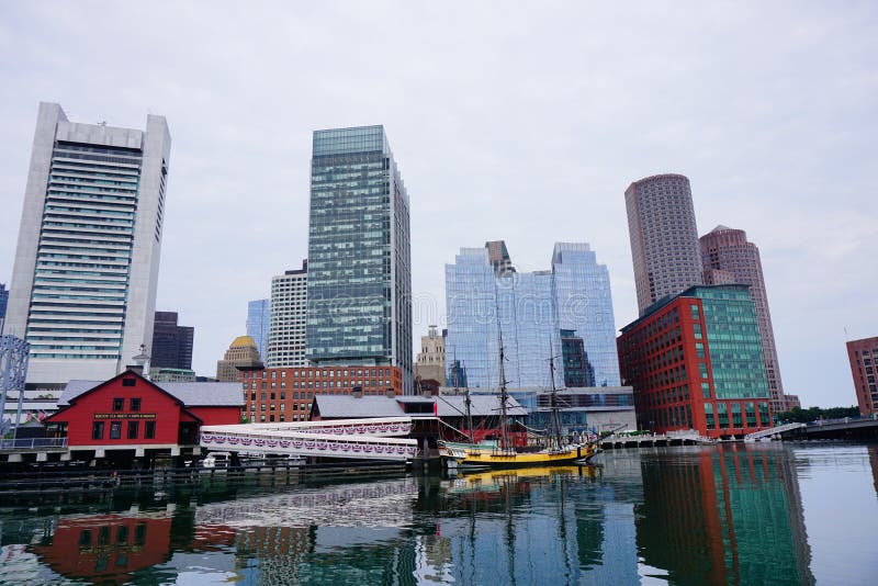 Boston harbor editorial stock photo. Image of district - 98704198