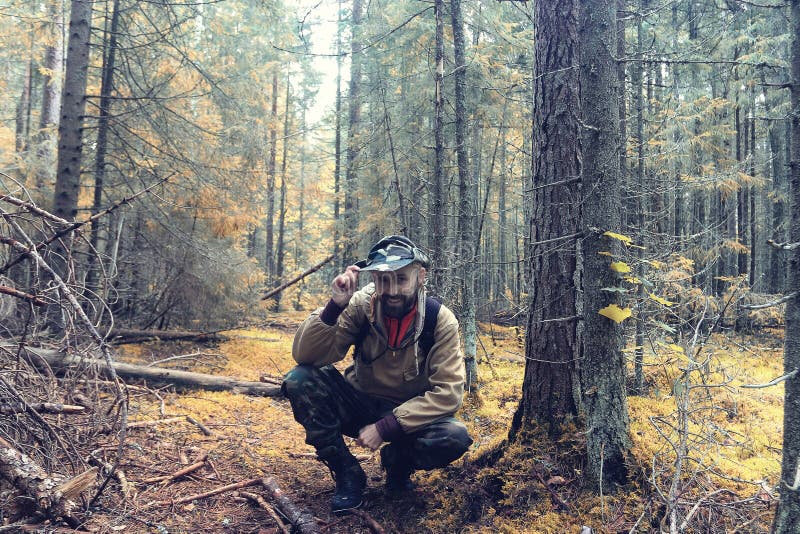 Interpretatie Ranger Langs Het Pad Glacier National Park Redactionele ...